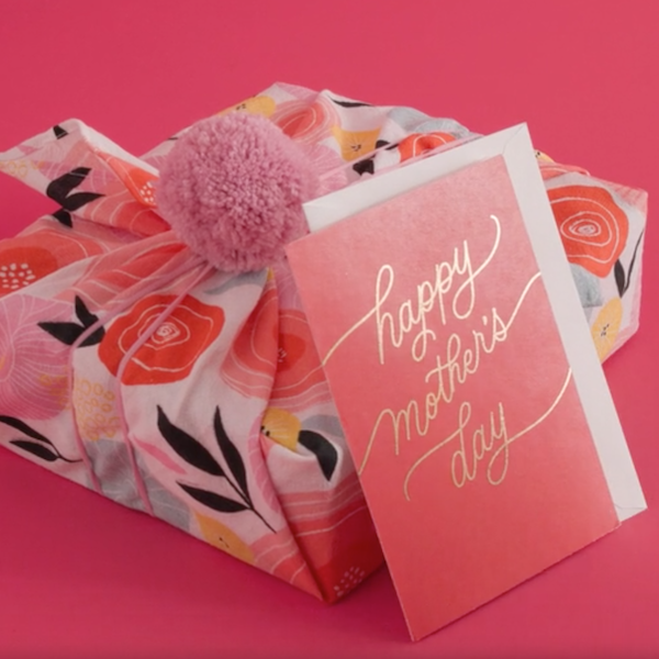 How to use fabric wrap | Hallmark Ideas & Inspiration