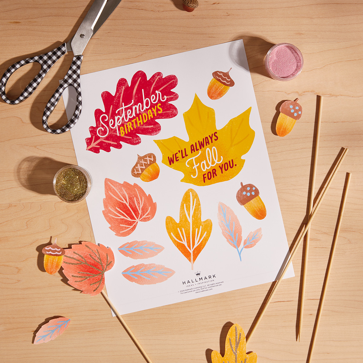 DIY Birthday Cake Toppers | Hallmark Ideas & Inspiration